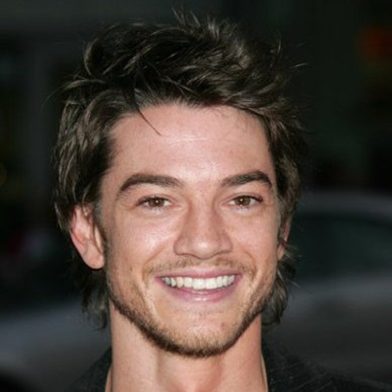 Craig Horner bilder, biografi och filmografi | MovieZine