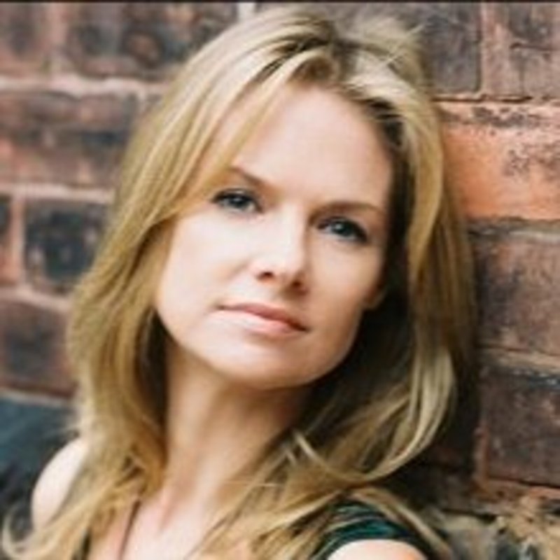 Cynthia Preston bilder, biografi och filmografi | MovieZine