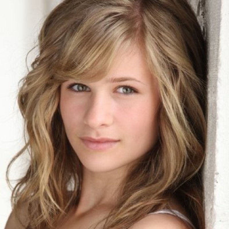 Jenna Boyd bilder, biografi och filmografi | MovieZine