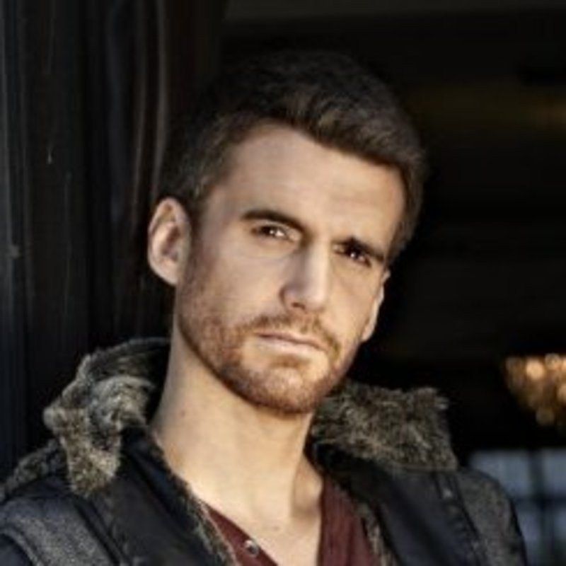 Armando Riesco bilder, biografi och filmografi | MovieZine