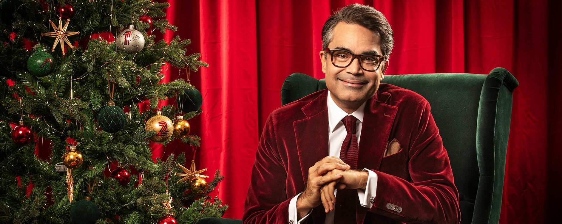 Komikern David Batra blir årets julvärd i SVT | MovieZine