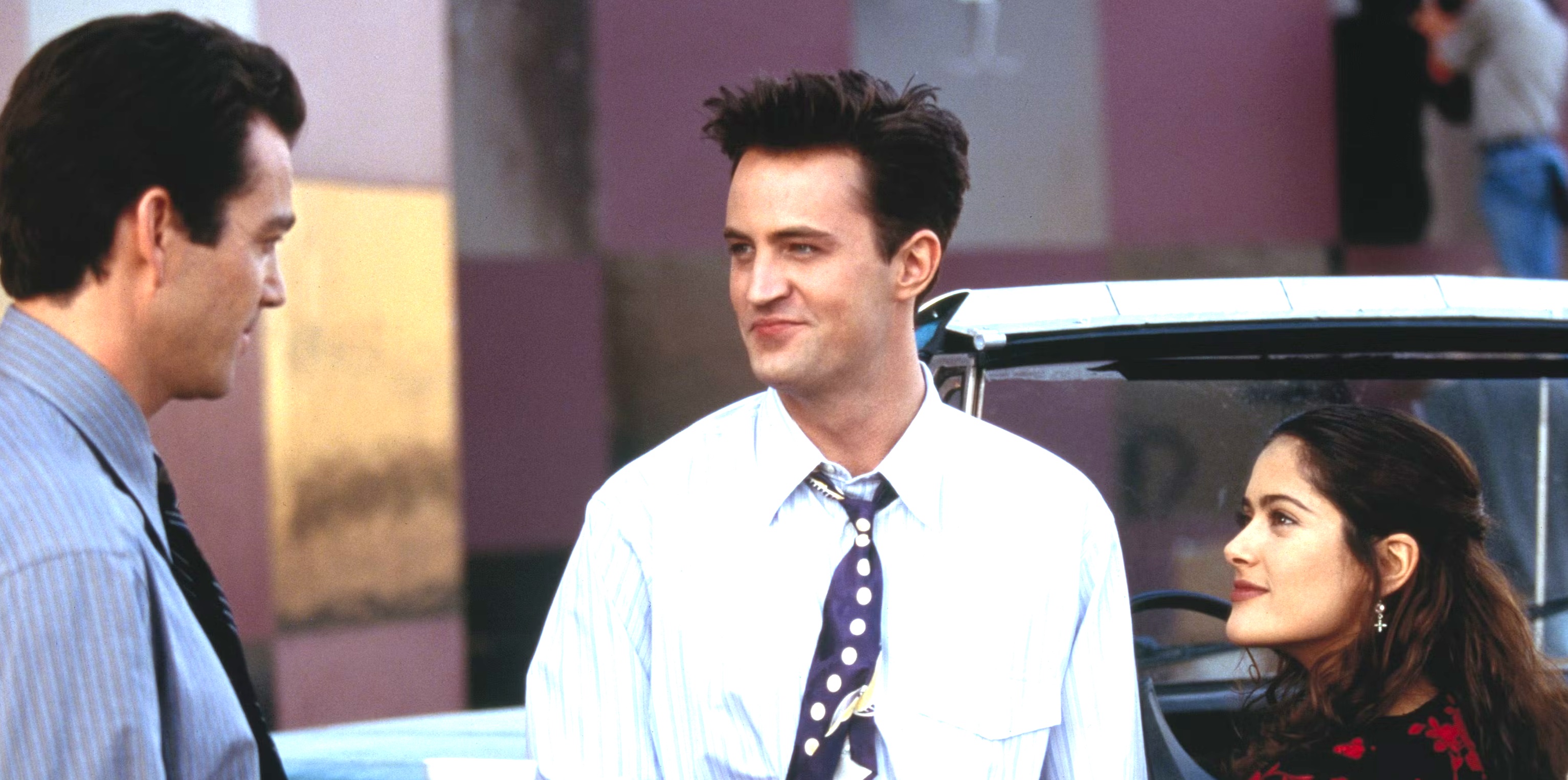 Polisen inleder brottsutredning kring Matthew Perrys död | MovieZine