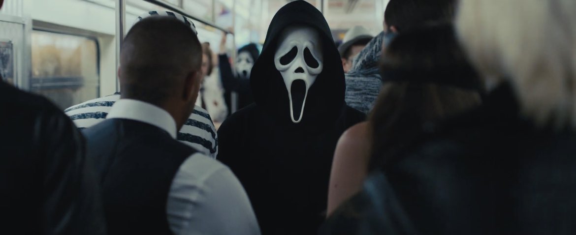 Ghostface blir brutalare än någonsin i “Scream VII” | MovieZine