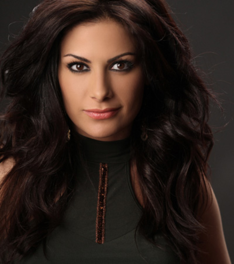 Saba Mubarak bilder, biografi och filmografi | MovieZine