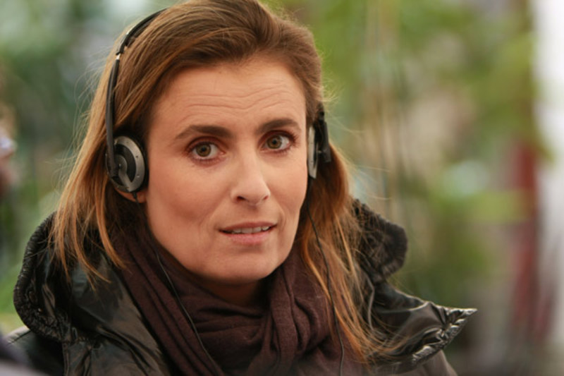 Lisa Azuelos bilder, biografi och filmografi | MovieZine