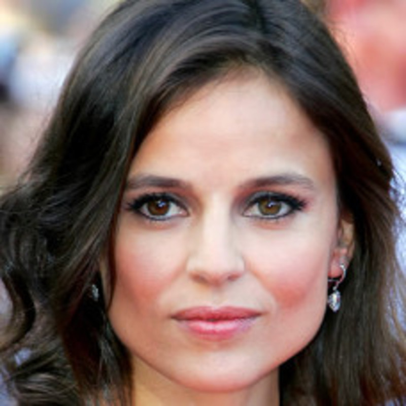 Elena Anaya bilder, biografi och filmografi | MovieZine